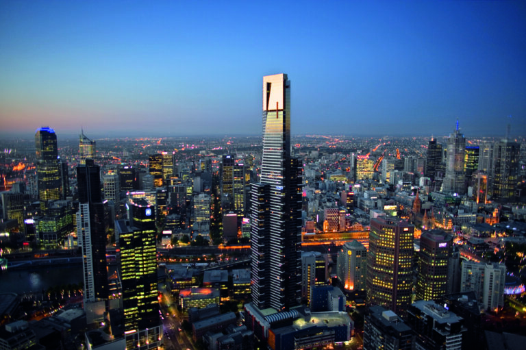 Tháp Eureka Skydeck 88 - nơi chiêm ngưỡng toàn cảnh Melbourne - Saco Travel